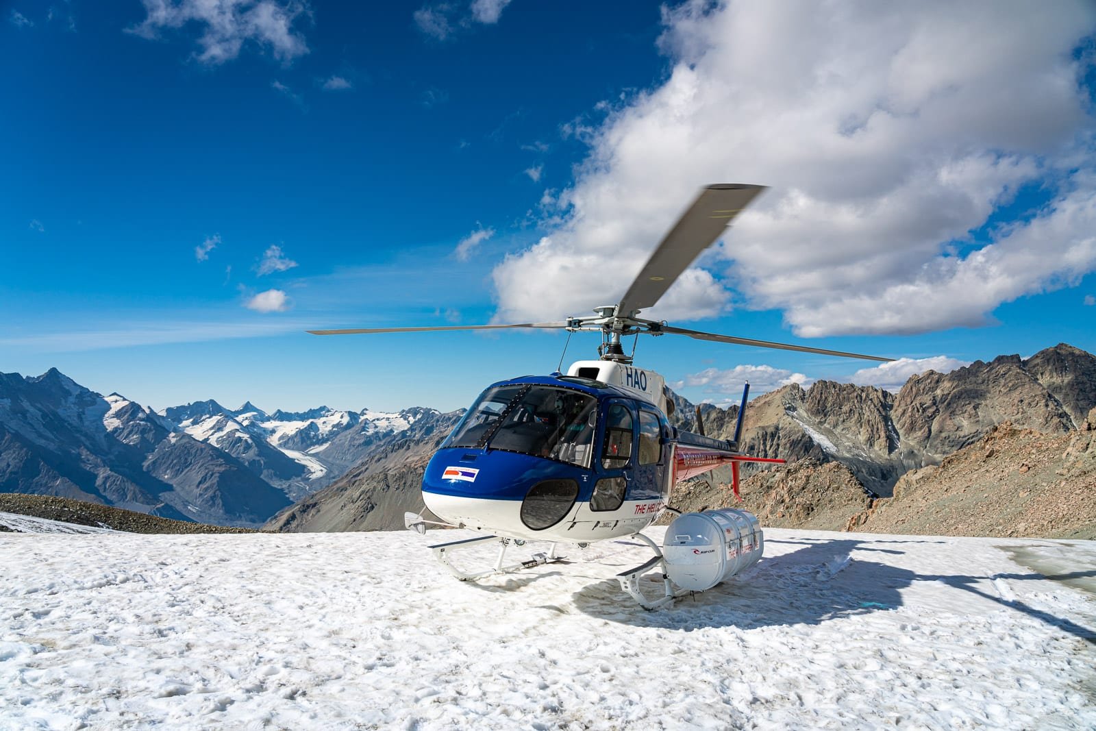 10 Tips on How to Shoot Great Images From a Helicopter